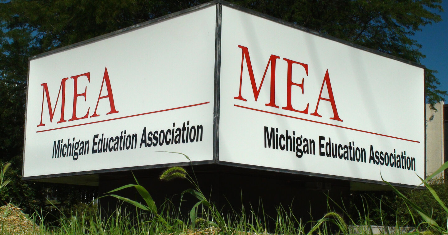 State teachers union loses members, revenue – Michigan Capitol Confidential