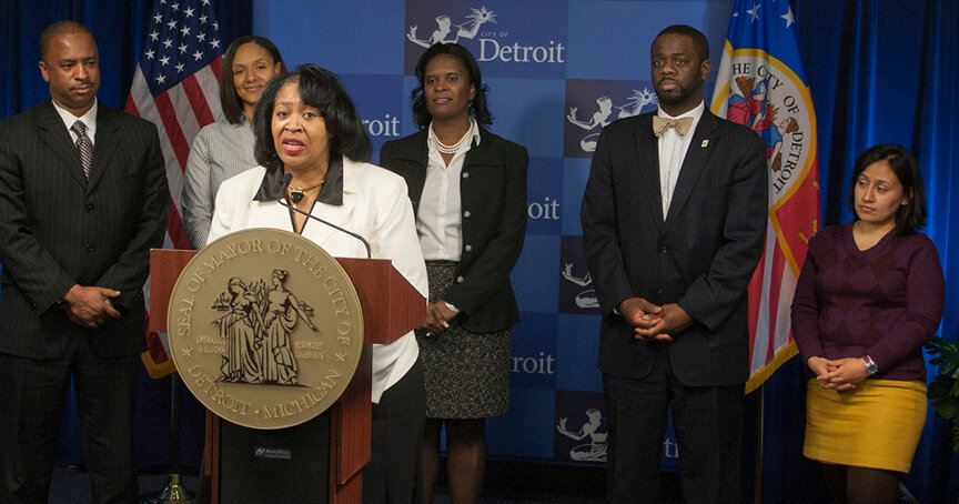 Detroit Council Calls For $15 Minimum Wage; Many City Workers Get Less ...