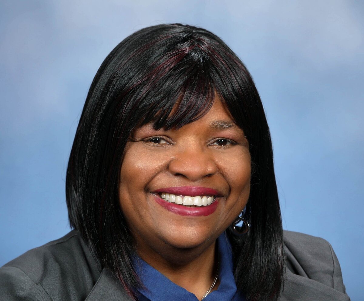 Bill would mandate panic buttons at Michigan schools – Michigan Capitol ...