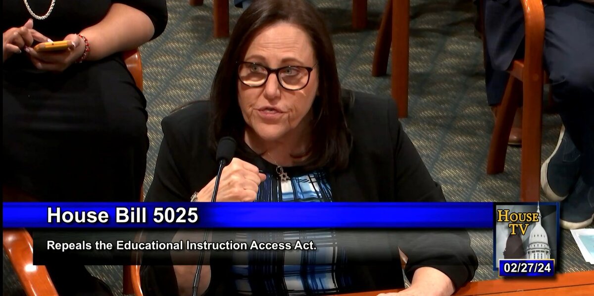 ‘No reason to fear a charter school,’ West Bloomfield treasurer told ...