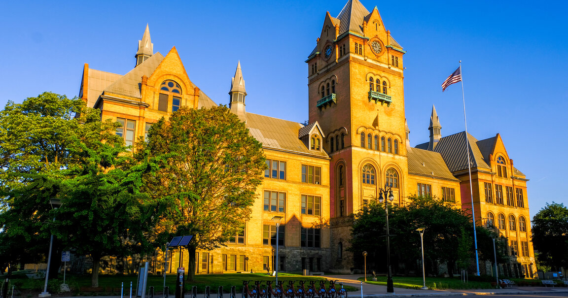 Michigan lawmaker pitches $2B transit proposal – Michigan Capitol ...